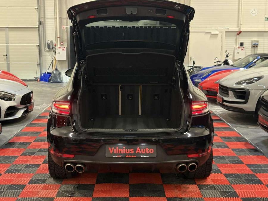 Melns Porsche Macan 2020 Viļņa, ar dzinēja tilpumu 3.00 L un nobraukumu 80 tūkst. km par 38990 €, foto 30 vietnē AUTOMOTO.COM.LV