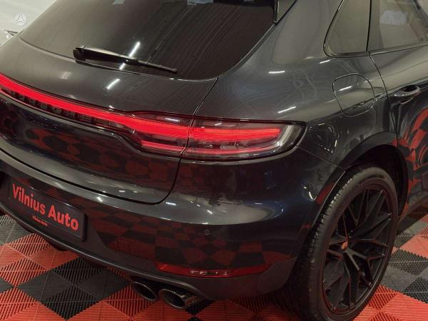 Melns Porsche Macan 2020 Viļņa, ar dzinēja tilpumu 3.00 L un nobraukumu 92 tūkst. km par 40990 €, foto 8 vietnē AUTOMOTO.COM.LV