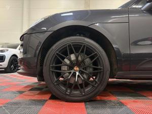 Melns Porsche Macan 2020 Viļņa, ar dzinēja tilpumu 3.00 L un nobraukumu 92 tūkst. km par 40990 €, foto 10 vietnē AUTOMOTO.COM.LV