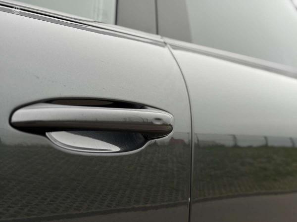 Black Porsche Macan 2020 in Vilnius, with an engine capacity of 3.00 L and mileage of 92 thousand km for 40990 €, photo 11 on AUTOMOTO.COM.LV