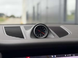 Черный Порше Масан 2020 в Вильнюс, объемом двигателя 3.00 л и пробегом 92 тыс. км за 40990 €, фото 26 на AUTOMOTO.COM.LV