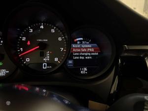 Black Porsche Macan 2020 in Vilnius, with an engine capacity of 3.00 L and mileage of 80 thousand km for 37990 €, photo 23 on AUTOMOTO.COM.LV