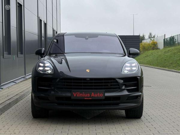 Melns Porsche Macan 2020 Viļņa, ar dzinēja tilpumu 3.00 L un nobraukumu 93 tūkst. km par 38990 €, foto 3 vietnē AUTOMOTO.COM.LV