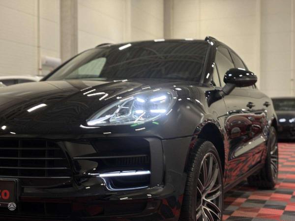 Melns Porsche Macan 2020 Viļņa, ar dzinēja tilpumu 3.00 L un nobraukumu 84 tūkst. km par 37990 €, foto 8 vietnē AUTOMOTO.COM.LV