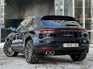 Melns Porsche Macan 2021 Viļņa, ar dzinēja tilpumu 3.00 L un nobraukumu 70 tūkst. km par 48990 €, foto 3 vietnē AUTOMOTO.COM.LV