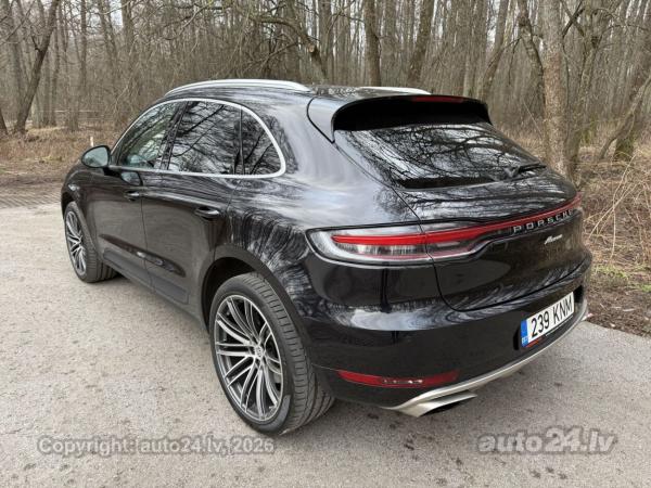 Melns Porsche Macan 2021 Tallina, ar dzinēja tilpumu 2.00 L un nobraukumu 76 tūkst. km par 54900 €, foto 2 vietnē AUTOMOTO.COM.LV