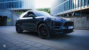 Melns Porsche Macan 2021 Viļņa, ar dzinēja tilpumu 3.00 L un nobraukumu 85 tūkst. km par 40990 €, foto 5 vietnē AUTOMOTO.COM.LV
