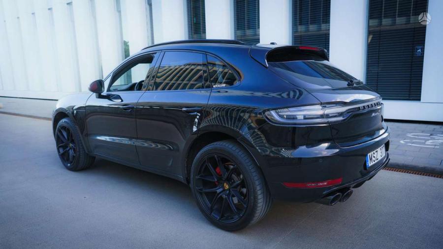 Melns Porsche Macan 2021 Viļņa, ar dzinēja tilpumu 3.00 L un nobraukumu 85 tūkst. km par 40990 €, foto 7 vietnē AUTOMOTO.COM.LV