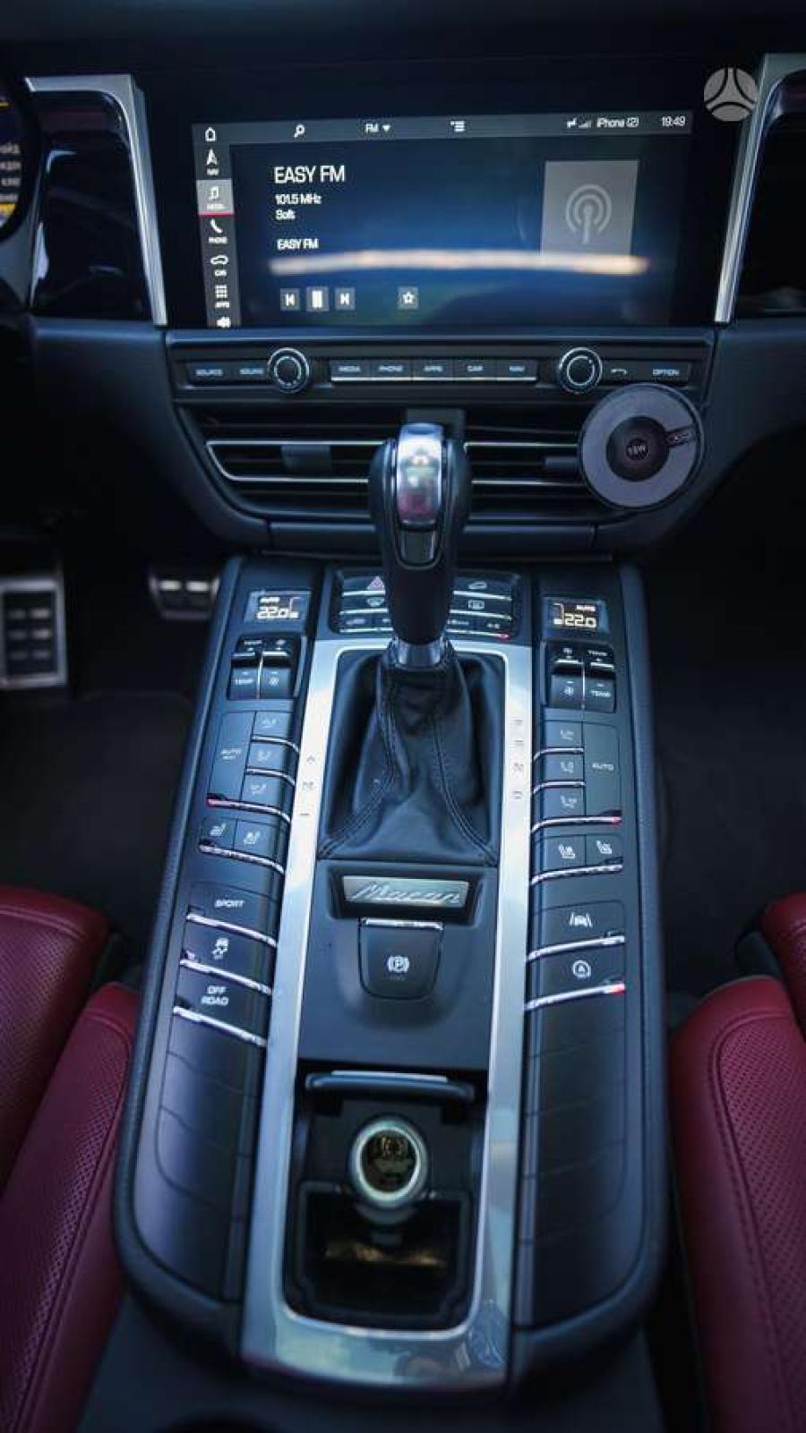 Melns Porsche Macan 2021 Viļņa, ar dzinēja tilpumu 3.00 L un nobraukumu 85 tūkst. km par 40990 €, foto 11 vietnē AUTOMOTO.COM.LV