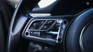 Melns Porsche Macan 2021 Viļņa, ar dzinēja tilpumu 3.00 L un nobraukumu 85 tūkst. km par 40990 €, foto 21 vietnē AUTOMOTO.COM.LV
