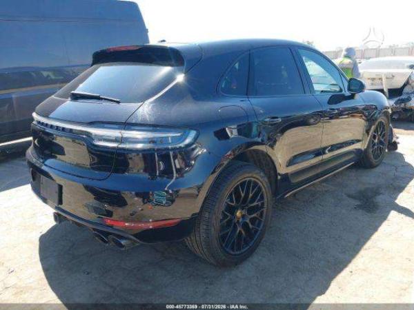 Black Porsche Macan 2021 in Klaipeda, with an engine capacity of 0.00 L and mileage of 35 thousand km for 19200 €, photo 4 on AUTOMOTO.COM.LV
