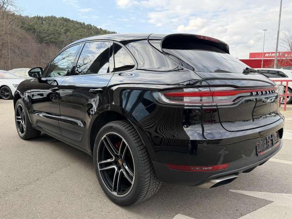 Melns Porsche Macan 2021 Viļņa, ar dzinēja tilpumu 2.00 L un nobraukumu 64 tūkst. km par 39000 €, foto 6 vietnē AUTOMOTO.COM.LV