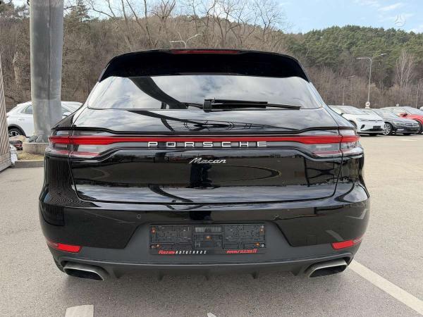 Melns Porsche Macan 2021 Viļņa, ar dzinēja tilpumu 2.00 L un nobraukumu 64 tūkst. km par 39000 €, foto 7 vietnē AUTOMOTO.COM.LV