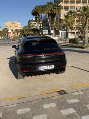 Black Porsche Macan 2021 in Siauliai, with an engine capacity of 2.89 L and mileage of 86 thousand km for 55000 €, photo 6 on AUTOMOTO.COM.LV