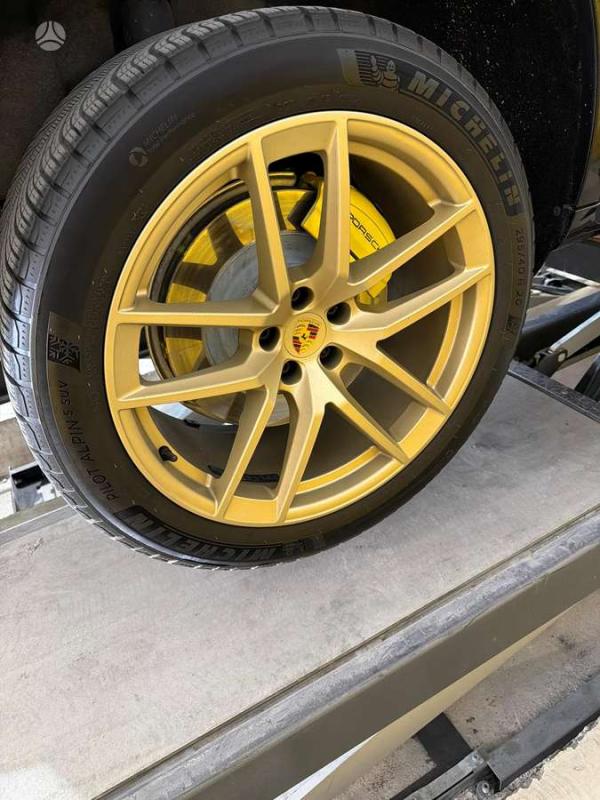 Melns Porsche Macan 2021 Šauļi, ar dzinēja tilpumu 2.89 L un nobraukumu 86 tūkst. km par 55000 €, foto 8 vietnē AUTOMOTO.COM.LV