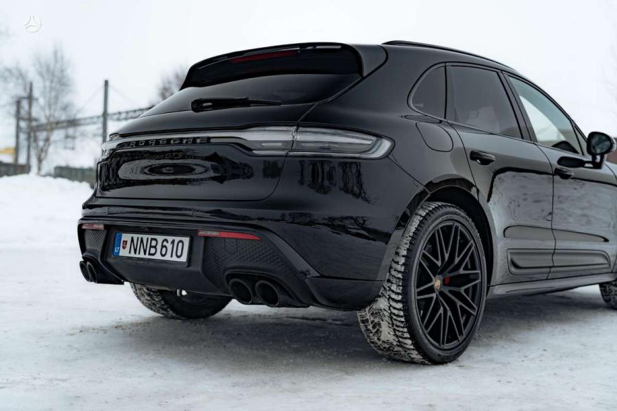 Black Porsche Macan 2023 in Klaipeda, with an engine capacity of 2.89 L and mileage of 45 thousand km for 69000 €, photo 15 on AUTOMOTO.COM.LV