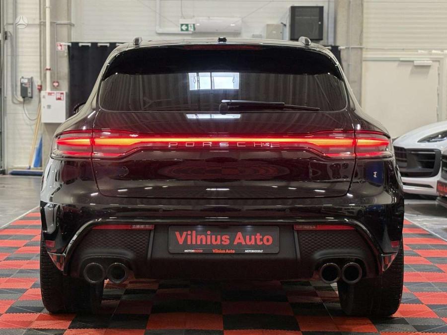 Melns Porsche Macan 2023 Viļņa, ar dzinēja tilpumu 2.89 L un nobraukumu 40 tūkst. km par 55990 €, foto 6 vietnē AUTOMOTO.COM.LV