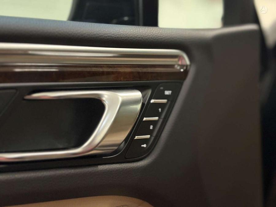 Melns Porsche Macan 2023 Viļņa, ar dzinēja tilpumu 2.89 L un nobraukumu 40 tūkst. km par 55990 €, foto 14 vietnē AUTOMOTO.COM.LV
