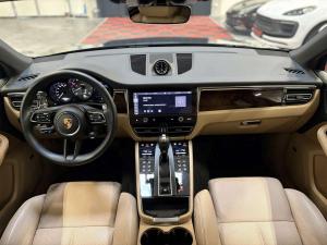 Melns Porsche Macan 2023 Viļņa, ar dzinēja tilpumu 2.89 L un nobraukumu 40 tūkst. km par 55990 €, foto 21 vietnē AUTOMOTO.COM.LV