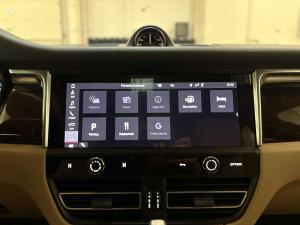 Melns Porsche Macan 2023 Viļņa, ar dzinēja tilpumu 2.89 L un nobraukumu 40 tūkst. km par 55990 €, foto 29 vietnē AUTOMOTO.COM.LV