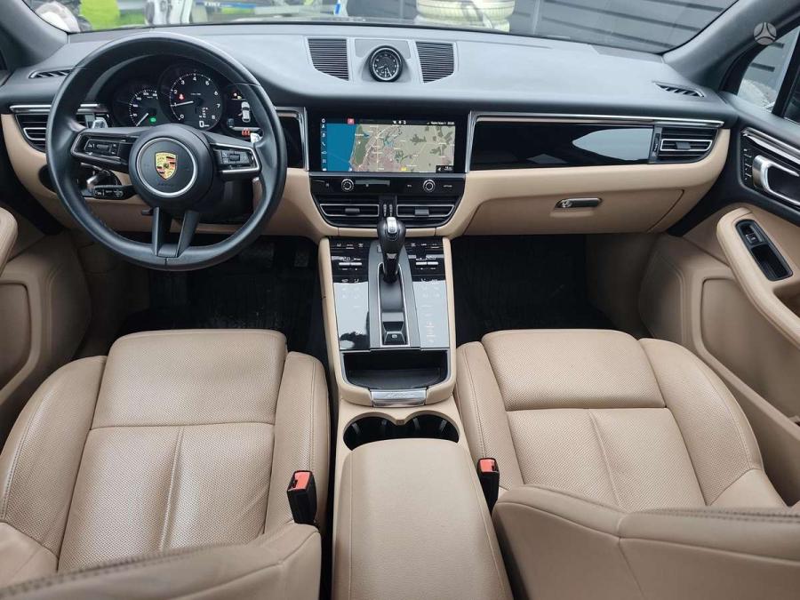 Black Porsche Macan 2023 in Klaipeda, with an engine capacity of 1.98 L and mileage of 46 thousand km for 36100 €, photo 13 on AUTOMOTO.COM.LV