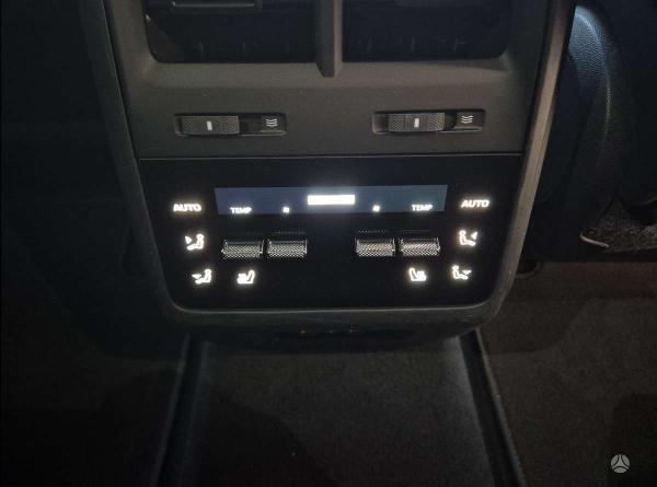 Черный Порше Масан 2024 в Клайпеда, объемом двигателя 0.00 л и пробегом 31 тыс. км за 31500 €, фото 10 на AUTOMOTO.COM.LV