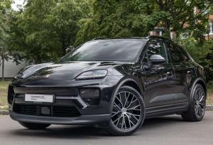 Melns Porsche Macan 2025 Viļņa, ar dzinēja tilpumu 0.00 L un nobraukumu 10 tūkst. km par 84500 €, foto  vietnē AUTOMOTO.COM.LV