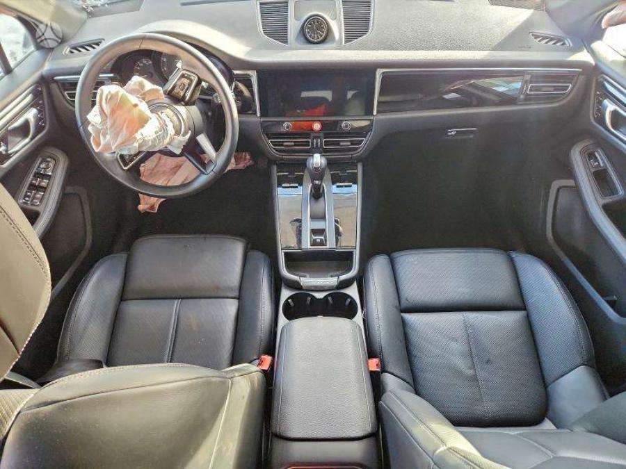 Melns Porsche Macan 2025 Klaipėda, ar dzinēja tilpumu 1.98 L un nobraukumu 10 tūkst. km par 22000 €, foto 22 vietnē AUTOMOTO.COM.LV