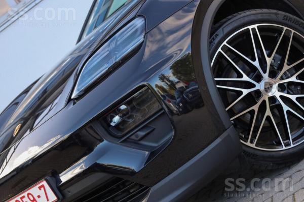 Porsche Macan 2025 Rīga vietnē Melns Porsche Macan 2025 Rīga, ar dzinēja tilpumu 3.00 L un nobraukumu 27 tūkst. km par 69995 €, foto 3 vietnē AUTOMOTO.COM.LV