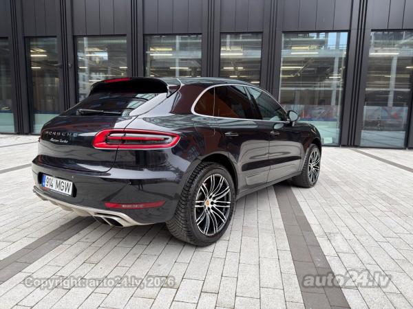 Black Porsche Macan 2014 in Tallinn, with an engine capacity of 3.60 L and mileage of 197 thousand km for 24990 €, photo 7 on AUTOMOTO.COM.LV