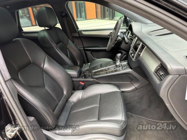 Black Porsche Macan 2014 in Tallinn, with an engine capacity of 3.60 L and mileage of 197 thousand km for 24990 €, photo 10 on AUTOMOTO.COM.LV