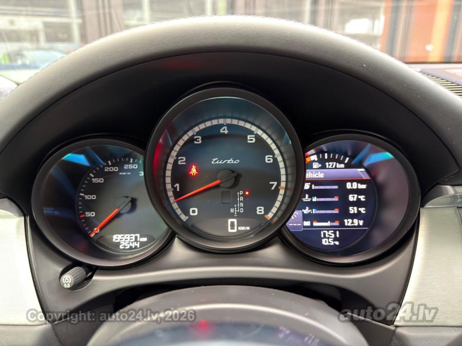 Melns Porsche Macan 2014 Tallina, ar dzinēja tilpumu 3.60 L un nobraukumu 197 tūkst. km par 24990 €, foto 16 vietnē AUTOMOTO.COM.LV