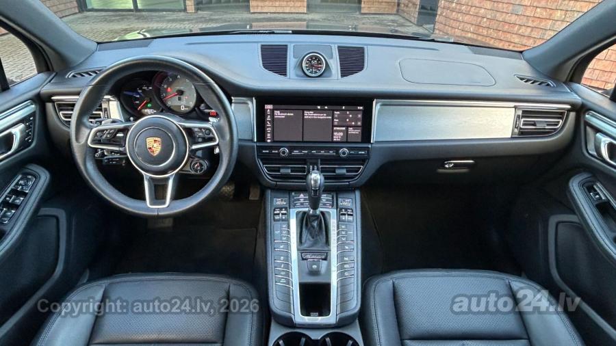 Melns Porsche Macan 2019 Tallina, ar dzinēja tilpumu 3.00 L un nobraukumu 129 tūkst. km par 39900 €, foto 17 vietnē AUTOMOTO.COM.LV