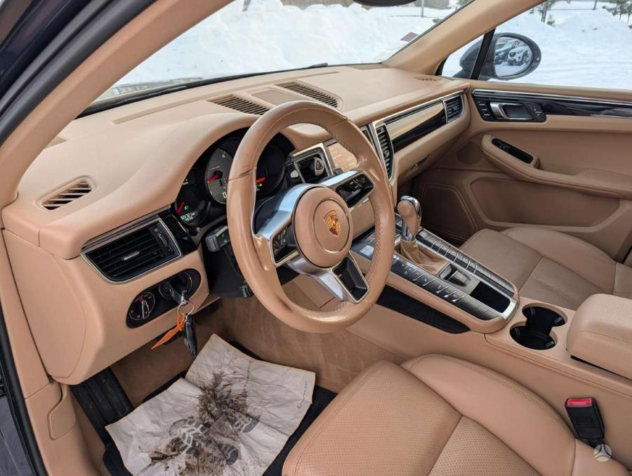 Zils Porsche Macan 2014 Tauragė, ar dzinēja tilpumu 2.97 L un nobraukumu 266 tūkst. km par 18800 €, foto 11 vietnē AUTOMOTO.COM.LV
