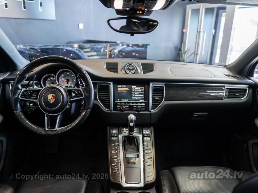 Zils Porsche Macan 2014 Tallina, ar dzinēja tilpumu 3.00 L un nobraukumu 213 tūkst. km par 36900 €, foto 9 vietnē AUTOMOTO.COM.LV