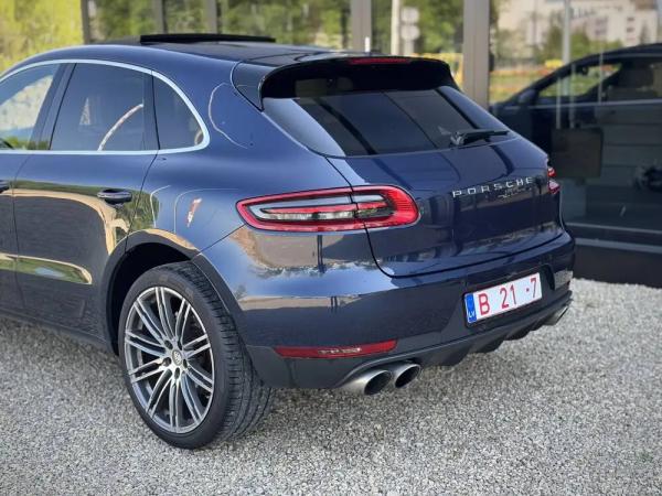 Zils Porsche Macan 2014 Jelgava, ar dzinēja tilpumu 3.00 L un nobraukumu 233 tūkst. km par 21500 €, foto 5 vietnē AUTOMOTO.COM.LV