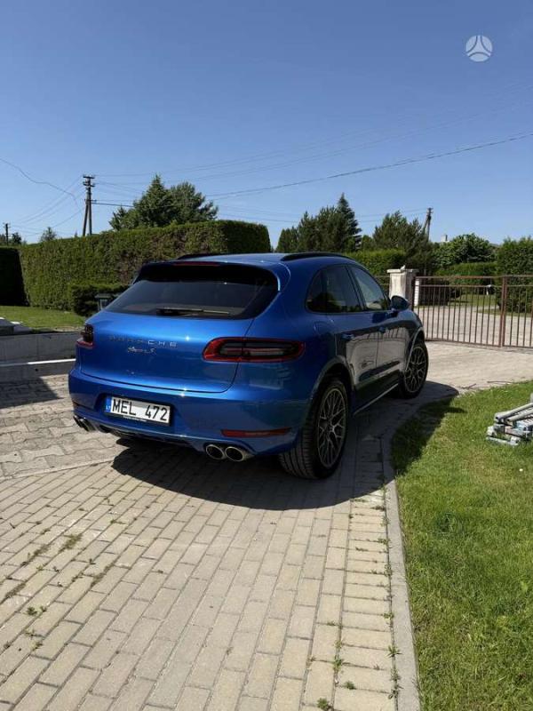 Blue Porsche Macan 2015 in Kaunas, with an engine capacity of 3.00 L and mileage of 203 thousand km for 19200 €, photo 2 on AUTOMOTO.COM.LV