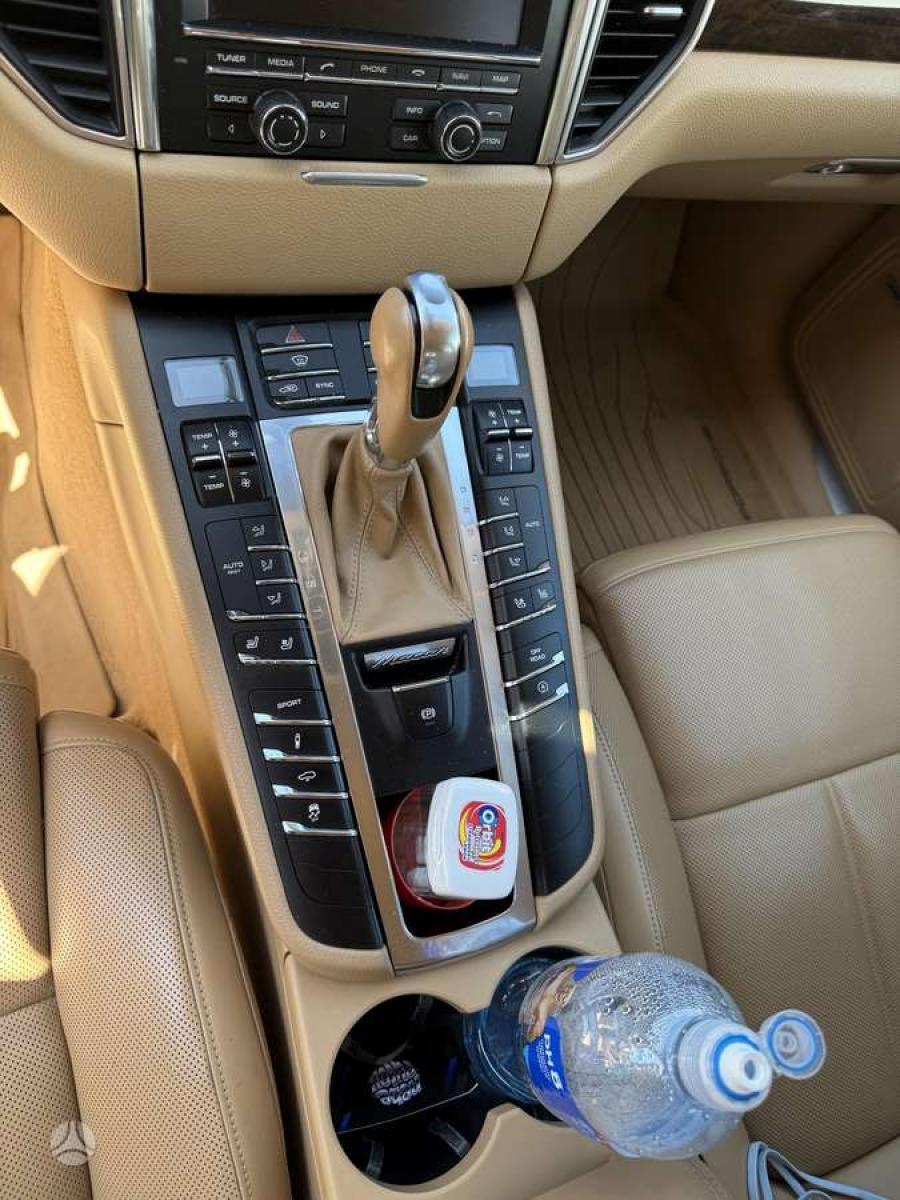 Zils Porsche Macan 2015 Kauņa, ar dzinēja tilpumu 3.00 L un nobraukumu 203 tūkst. km par 19200 €, foto 11 vietnē AUTOMOTO.COM.LV