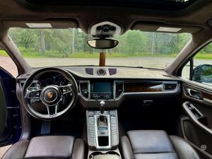 Blue Porsche Macan 2015 in Kaunas, with an engine capacity of 3.60 L and mileage of 166 thousand km for 23500 €, photo 7 on AUTOMOTO.COM.LV