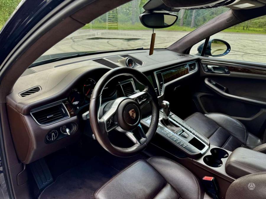 Blue Porsche Macan 2015 in Kaunas, with an engine capacity of 3.60 L and mileage of 166 thousand km for 23500 €, photo 8 on AUTOMOTO.COM.LV