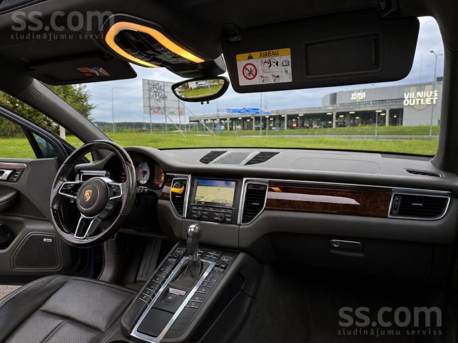 Blue Porsche Macan 2015 in Vilnius, with an engine capacity of 3.00 L and mileage of 237 thousand km for 19500 €, photo 18 on AUTOMOTO.COM.LV