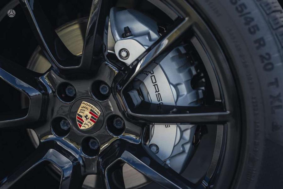 Zils Porsche Macan 2015 Viļņa, ar dzinēja tilpumu 2.97 L un nobraukumu 333 tūkst. km par 18900 €, foto 17 vietnē AUTOMOTO.COM.LV