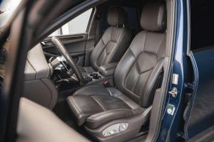 Zils Porsche Macan 2015 Viļņa, ar dzinēja tilpumu 2.97 L un nobraukumu 333 tūkst. km par 18900 €, foto 18 vietnē AUTOMOTO.COM.LV