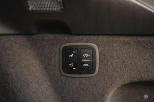 Zils Porsche Macan 2015 Viļņa, ar dzinēja tilpumu 2.97 L un nobraukumu 333 tūkst. km par 18900 €, foto 30 vietnē AUTOMOTO.COM.LV