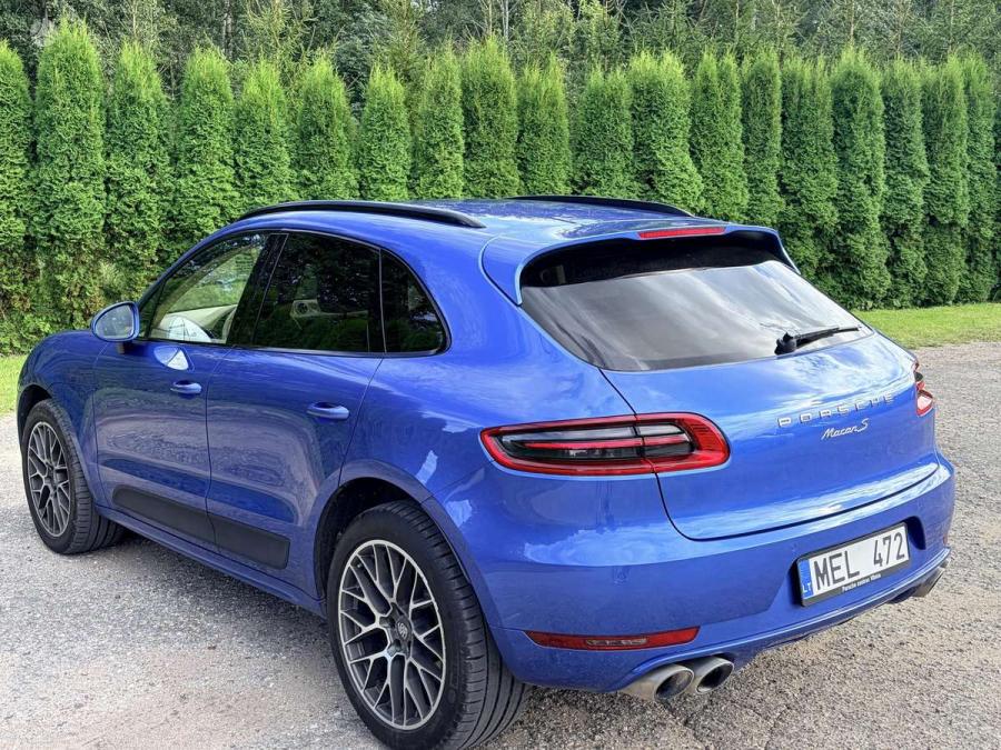 Blue Porsche Macan 2015 in Telschi, with an engine capacity of 3.00 L and mileage of 212 thousand km for 19450 €, photo 4 on AUTOMOTO.COM.LV