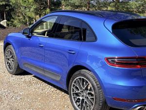 Blue Porsche Macan 2015 in Telschi, with an engine capacity of 3.00 L and mileage of 212 thousand km for 19450 €, photo 7 on AUTOMOTO.COM.LV