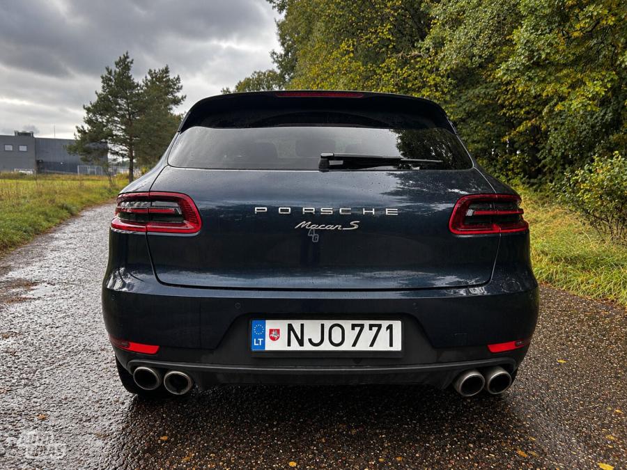 Zils Porsche Macan 2015 Viļņa, ar dzinēja tilpumu 3.00 L un nobraukumu 142 tūkst. km par 16200 €, foto 4 vietnē AUTOMOTO.COM.LV