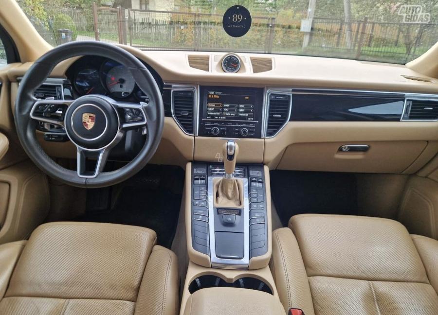 Zils Porsche Macan 2015 Viļņa, ar dzinēja tilpumu 3.00 L un nobraukumu 142 tūkst. km par 16200 €, foto 12 vietnē AUTOMOTO.COM.LV