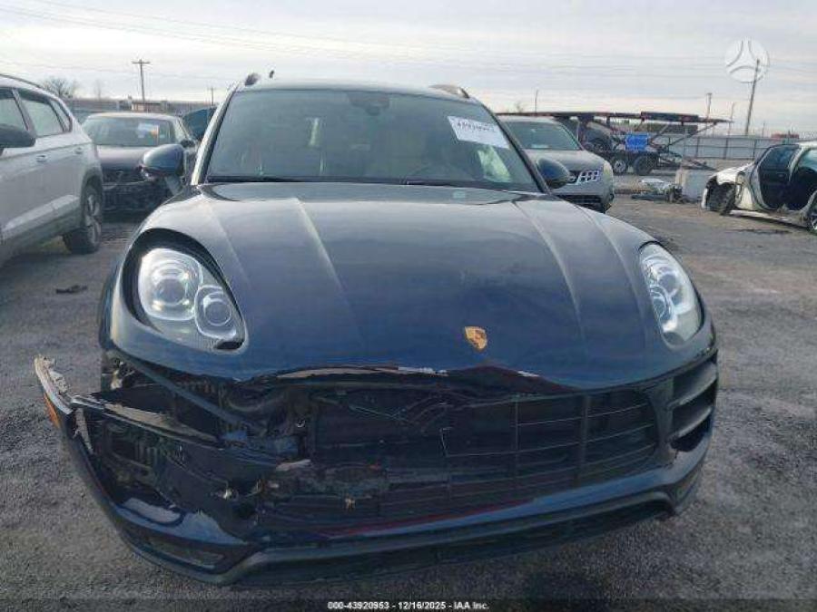 Blue Porsche Macan 2016 in Klaipeda, with an engine capacity of 3.60 L and mileage of 76 thousand km for 10300 €, photo 13 on AUTOMOTO.COM.LV