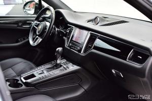 Zils Porsche Macan 2016 Kretinga, ar dzinēja tilpumu 2.00 L un nobraukumu 39 tūkst. km par 31800 €, foto 3 vietnē AUTOMOTO.COM.LV